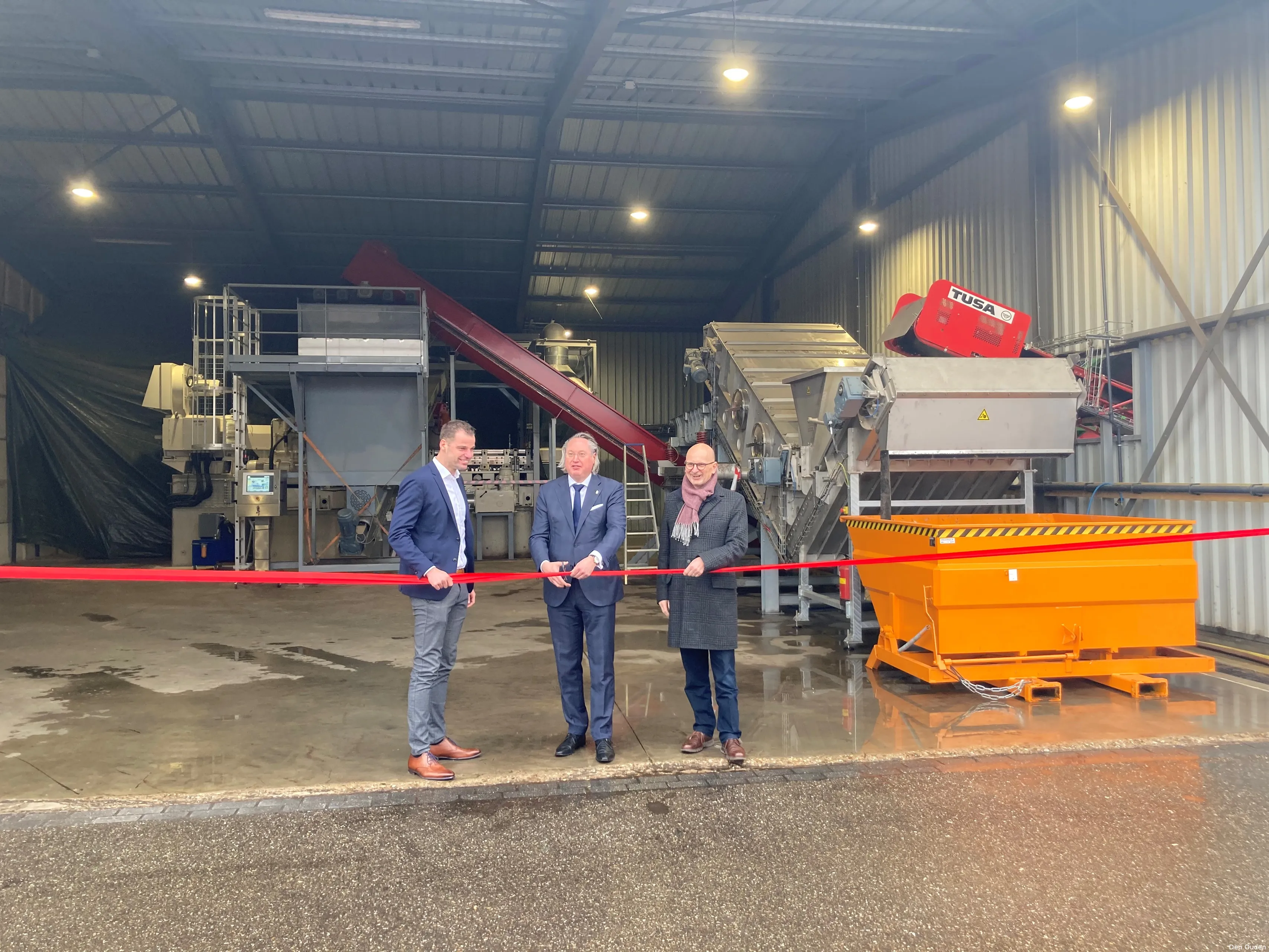 Opening productielijn houtvezel in Kelpen-Oler voor verduurzaming teelt